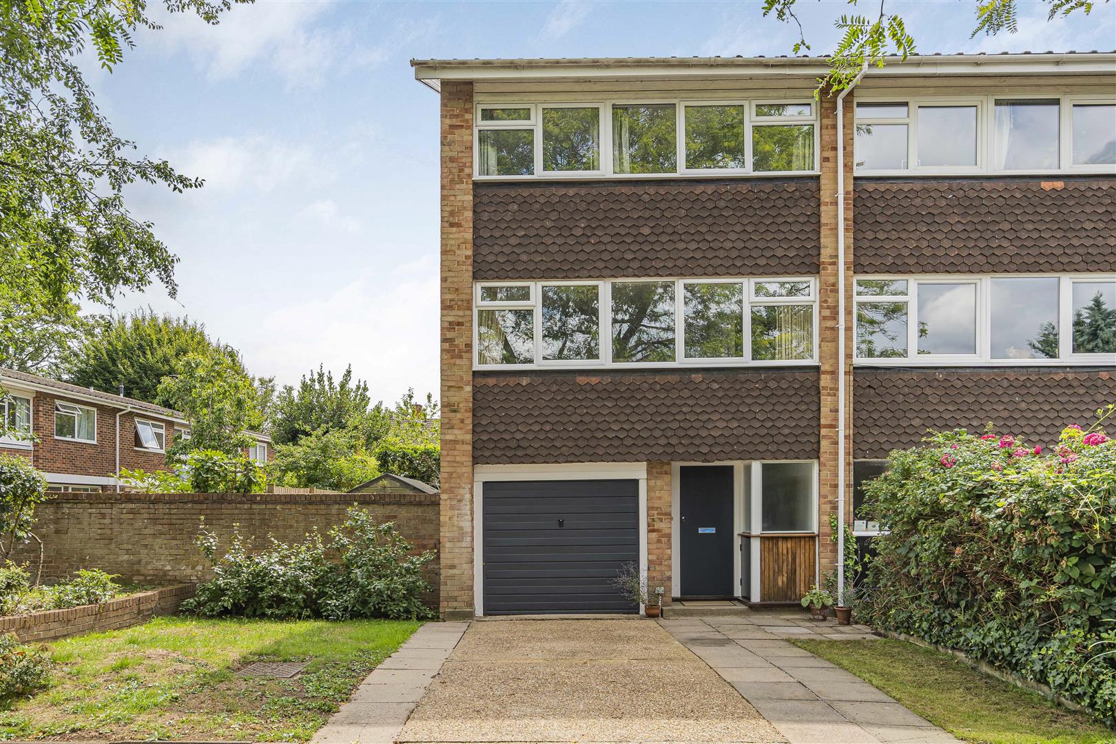 Breamwater Gardens, Richmond - Gibson Lane